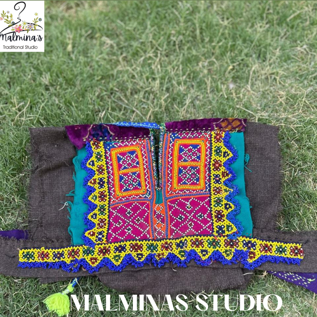Handmade Tribal Kuchi Neck Piece with Thread Work | Malminas ...